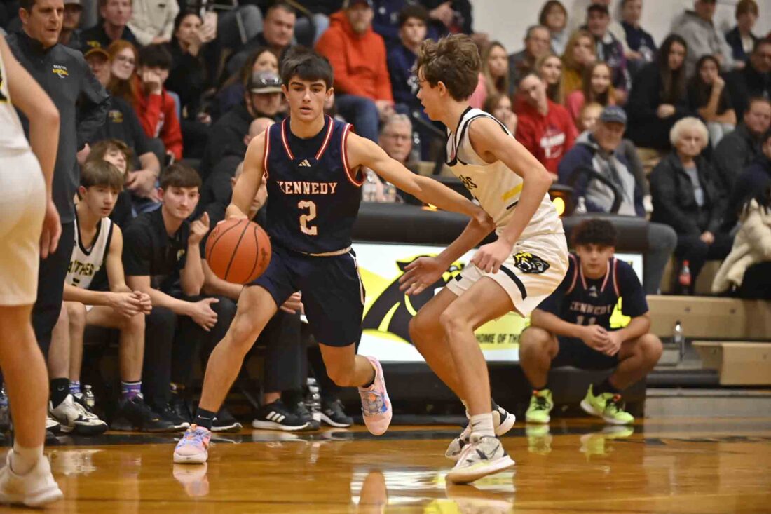 Warren JFK scores 30 points in third quarter to cruise past Bristol ...